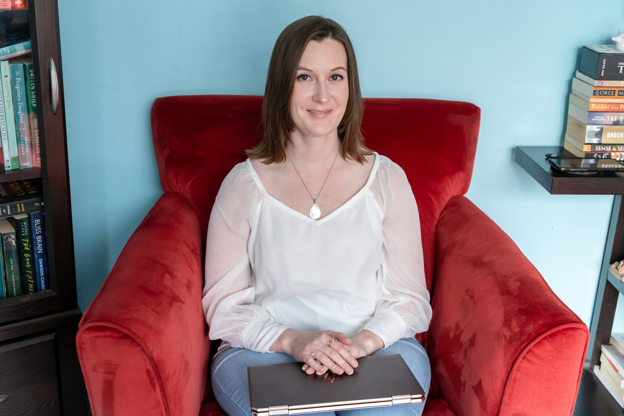 Danielle Lajeunesse - Portrait in | Snappr