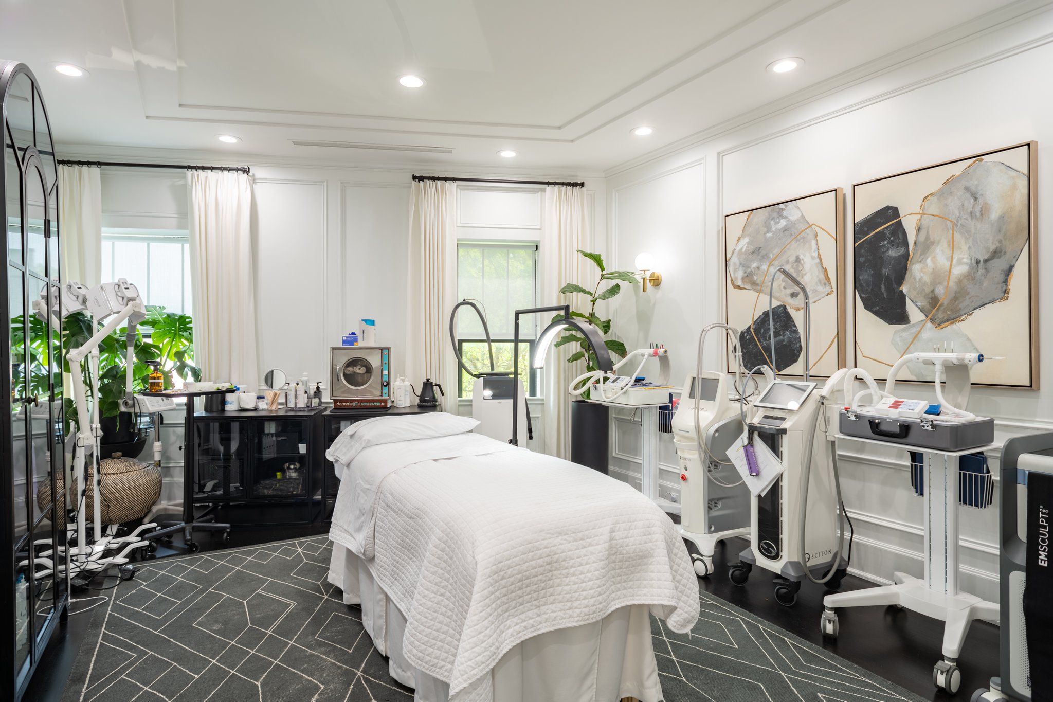 Kyle Farr Aesthetics in Detroit, MI | Snappr