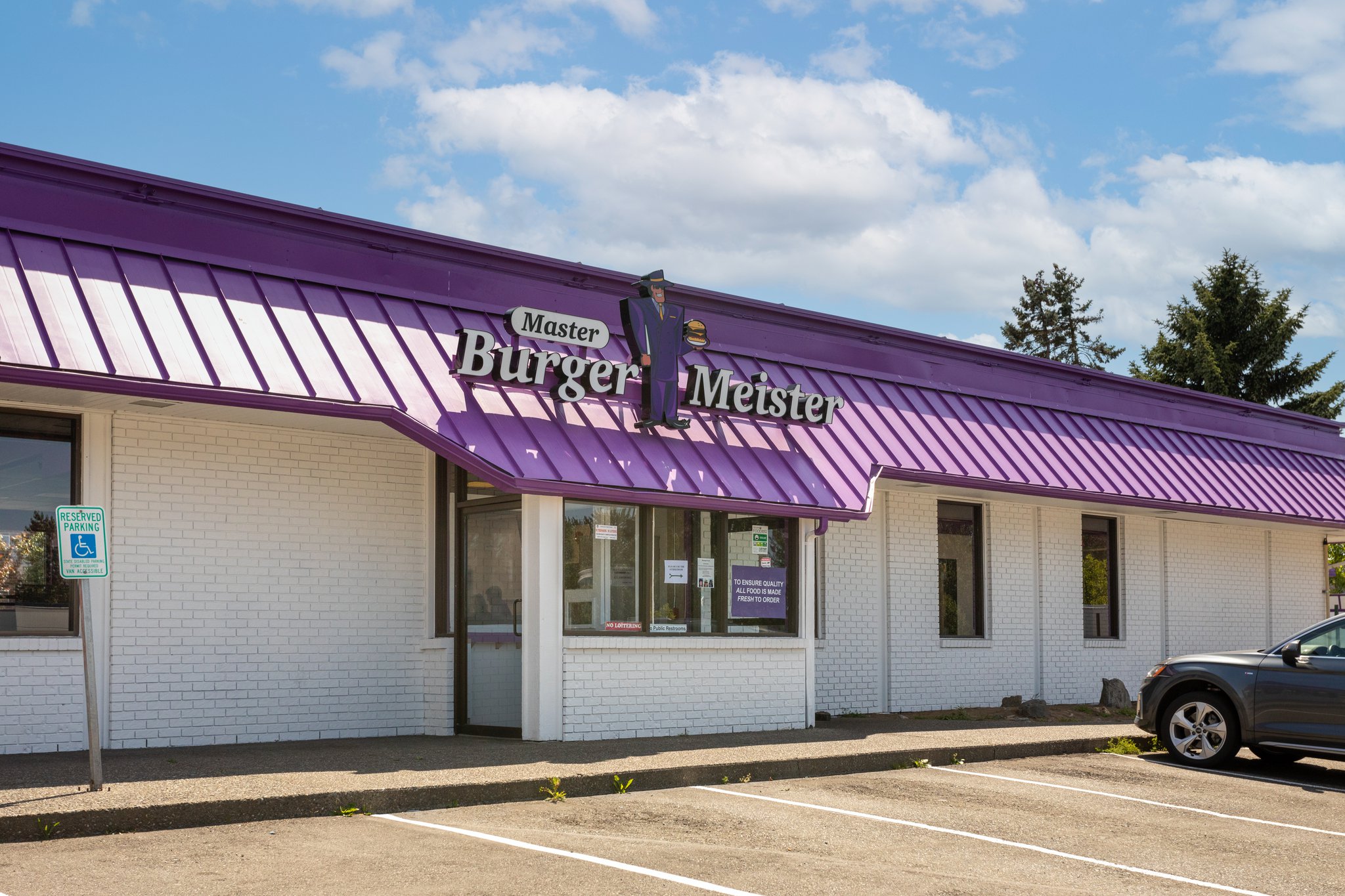 Master Burger Meister in Seattle, WA | Snappr