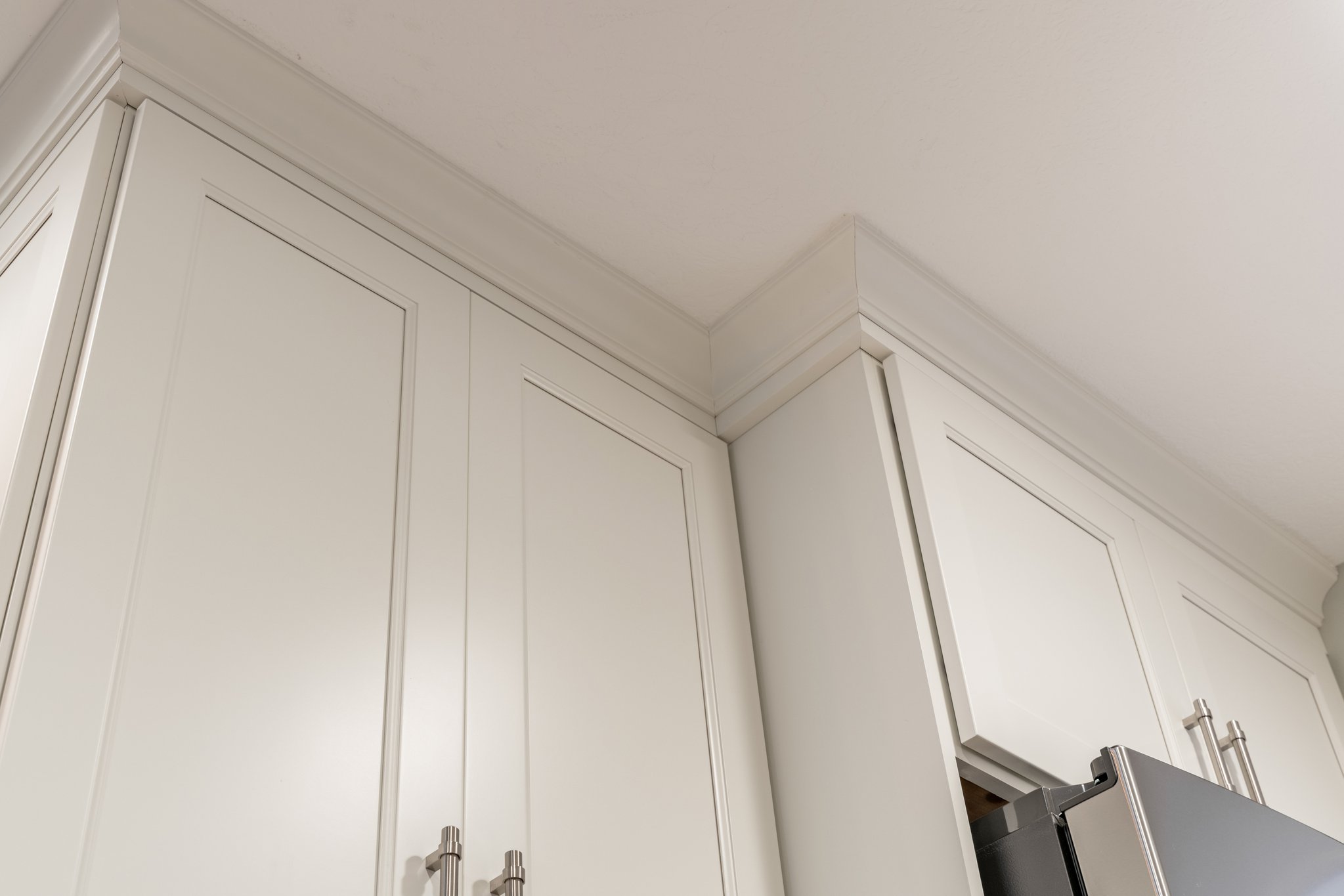 KTU Columbus Skellan - Harrigal Afters BW Manhattan White Hanstone ...