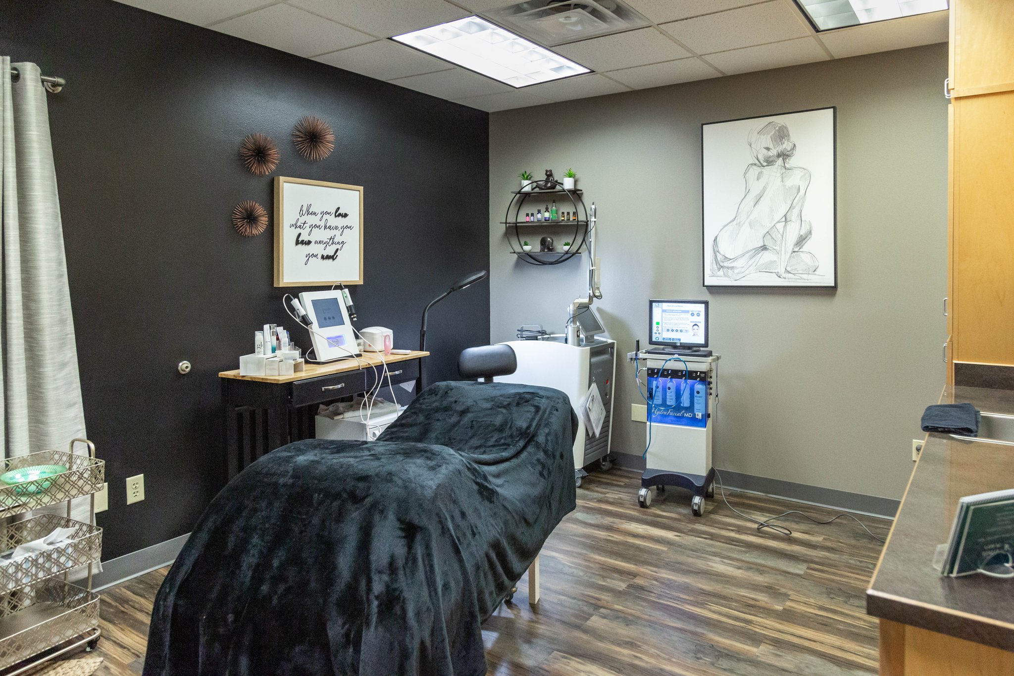 Infinite Skin in Fargo, ND | Snappr